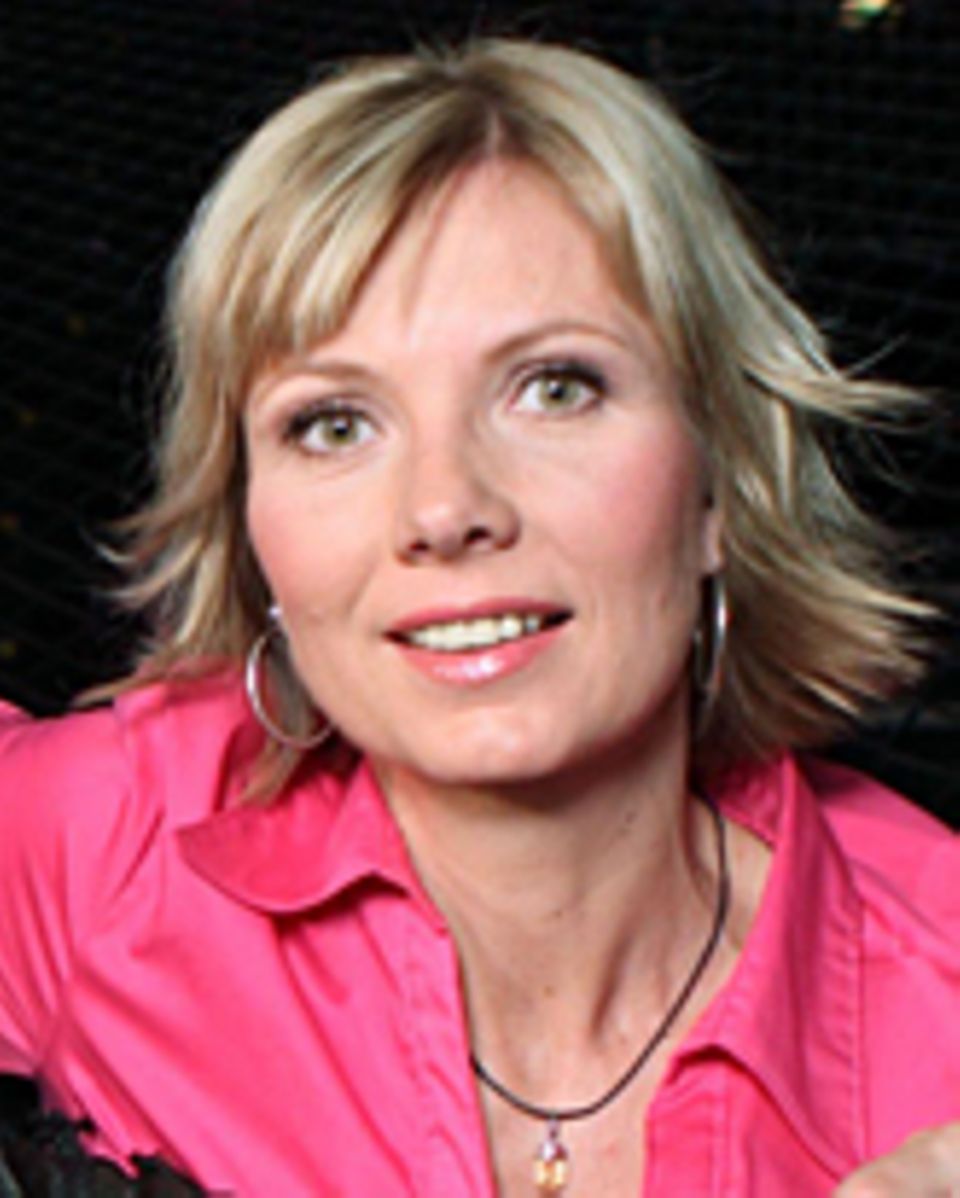 Ilka Eßmüller Biografie : Ilka Eßmüller Steckbrief – IVRCQB