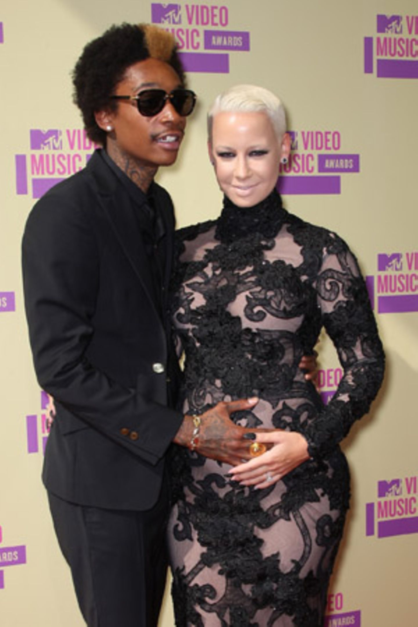 Wiz Khalifa Og Amber Rose Bryllup Kelly Rowland Makes Music With Will