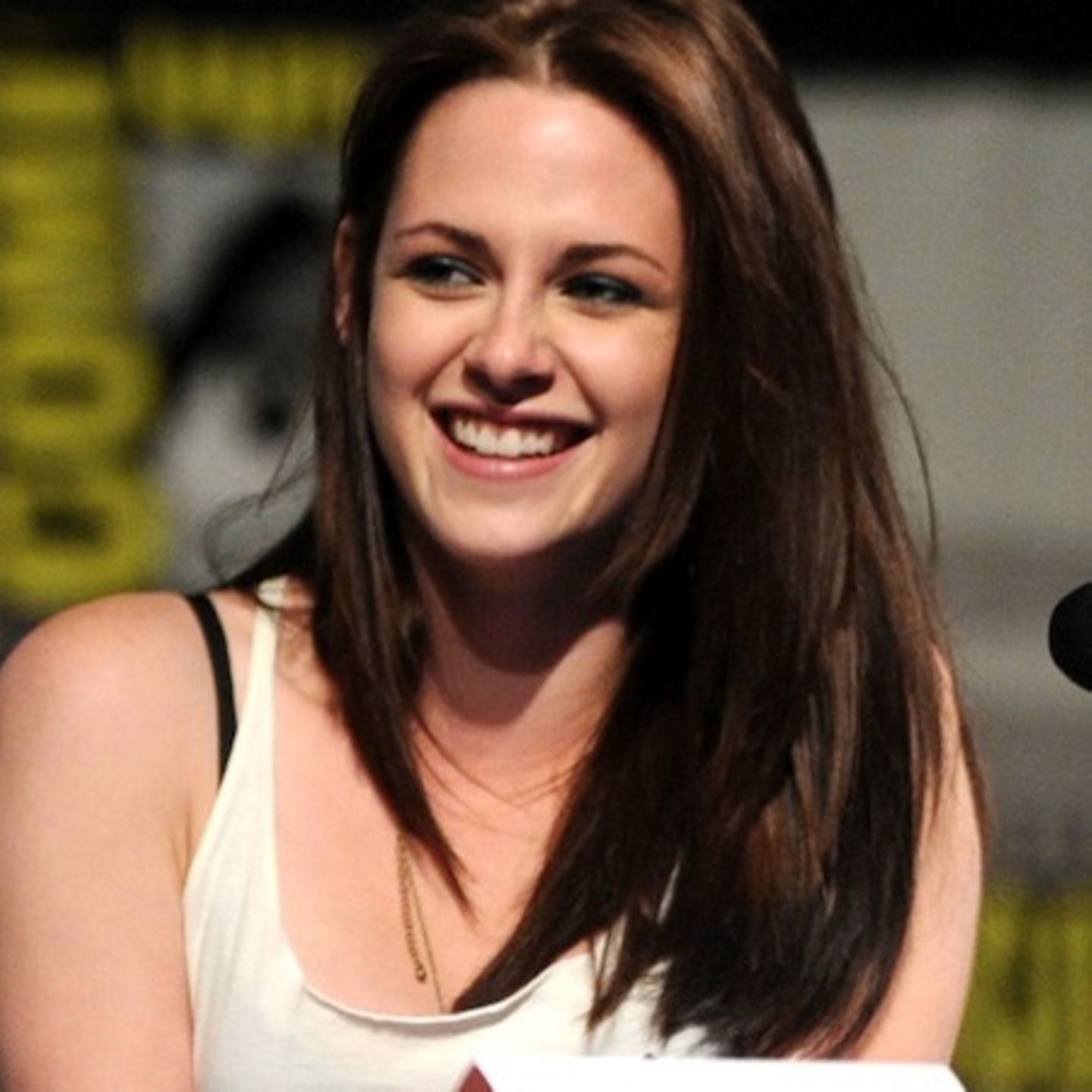 Christa Stewart's Instagram, Twitter & Facebook on IDCrawl