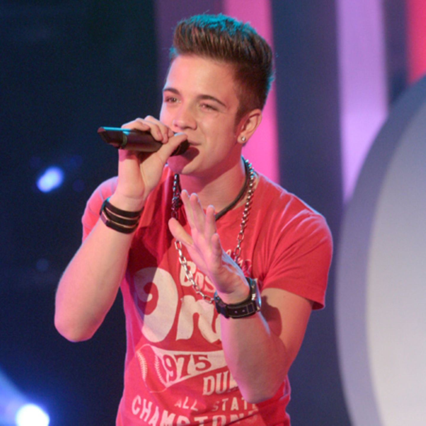 Luca Hänni - Starporträt, News, Bilder | GALA.de