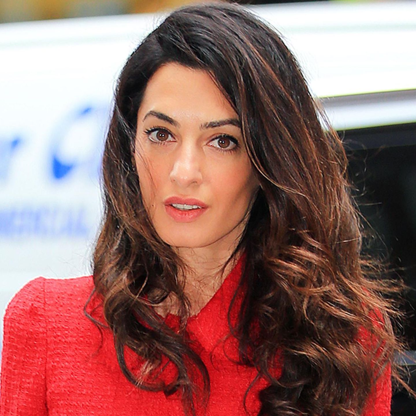 Amal Alamuddin Haar Amal Clooney's Hairstylist On Her Royal Wedding