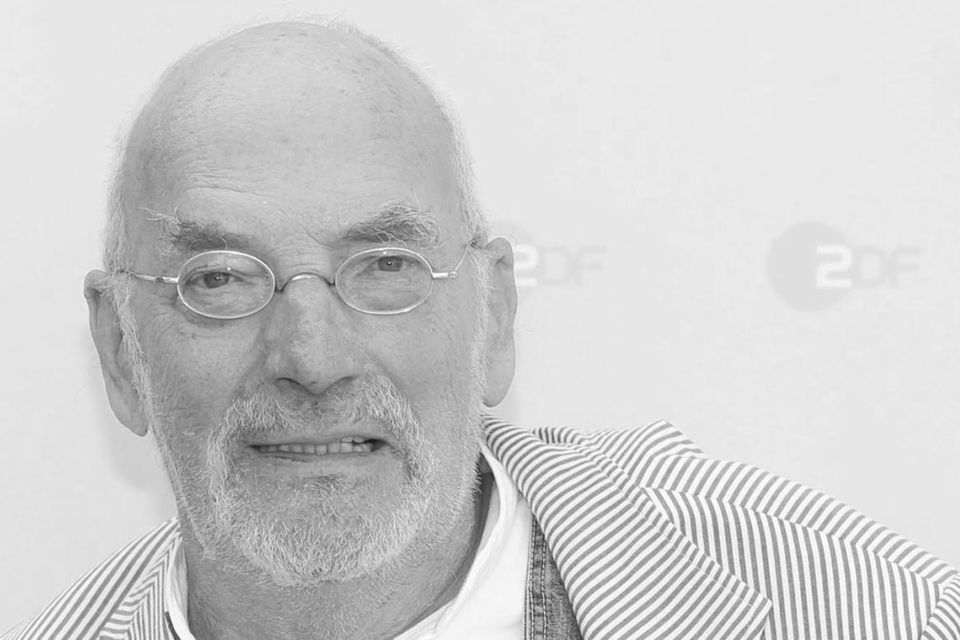 Peter Lustig (†78): "Löwenzahn"-Moderator ist tot | GALA.de