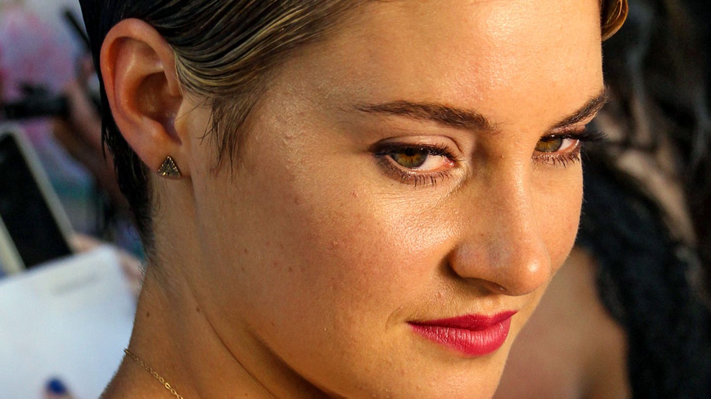 Sleek-Look: Star-Frisuren-Stylings, Tutorial + Anleitung | GALA.de