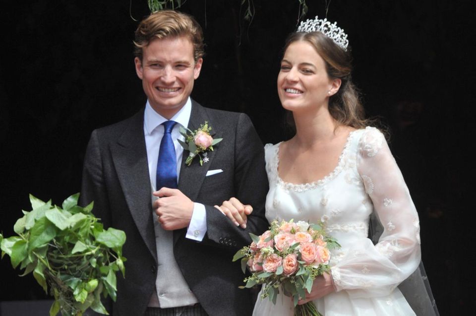 Cleo von Adelsheim + Franz-Albrecht zu Oettingen-Spielberg: Baby ist da ...