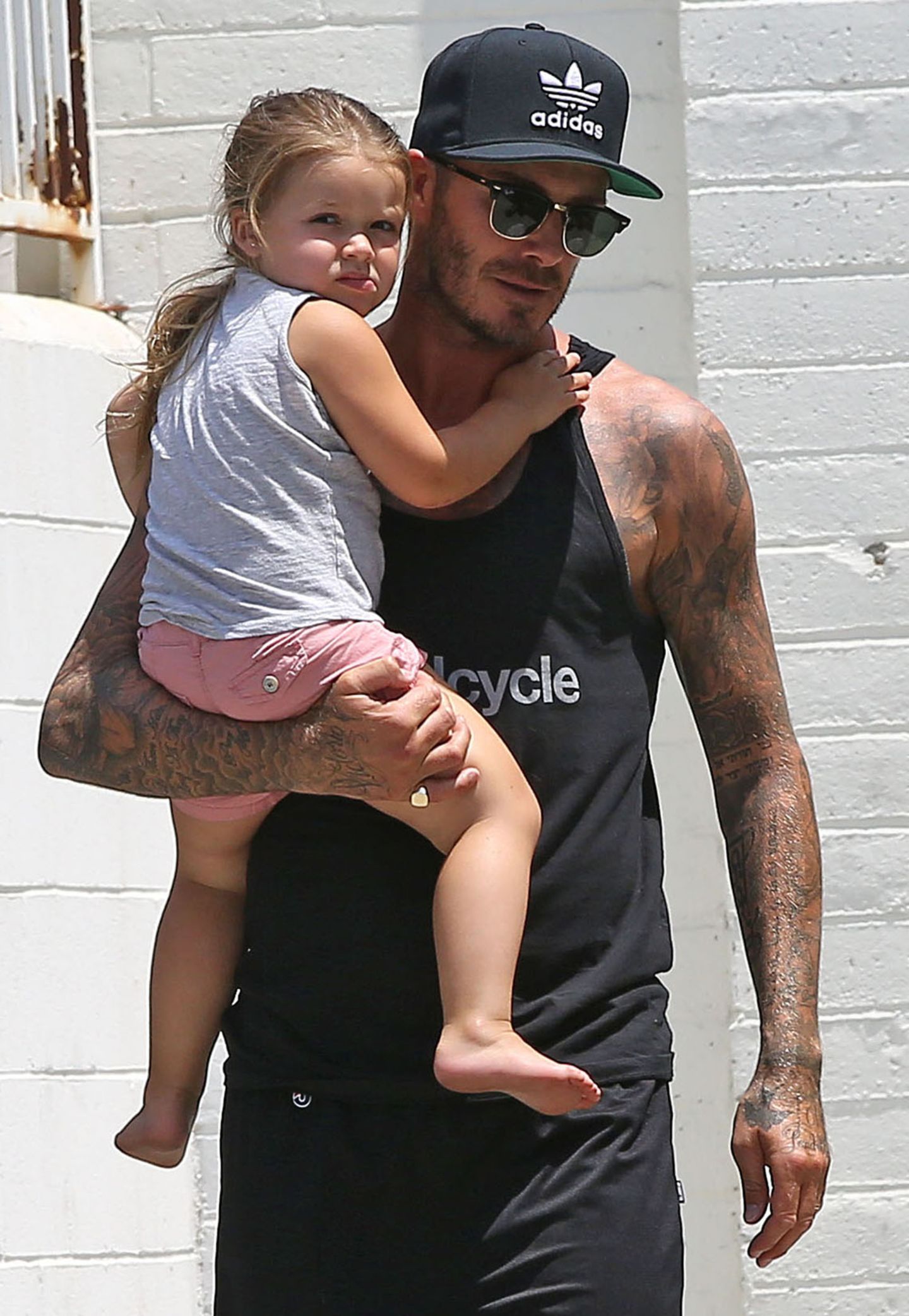 Harper Seven Beckham: Süße Fotos von Harpers Kleidern | GALA.de