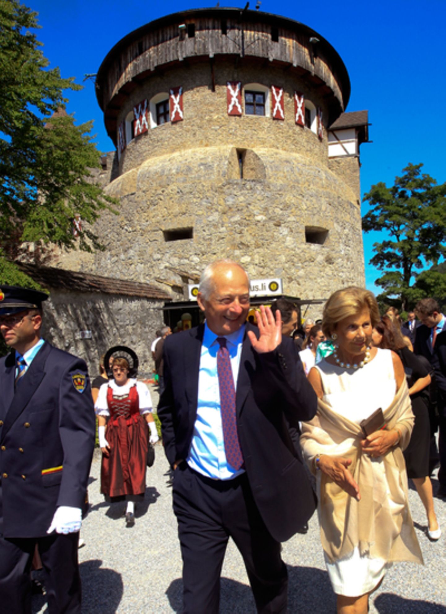 Royals: Königs bei der Arbeit 2012 | GALA.de