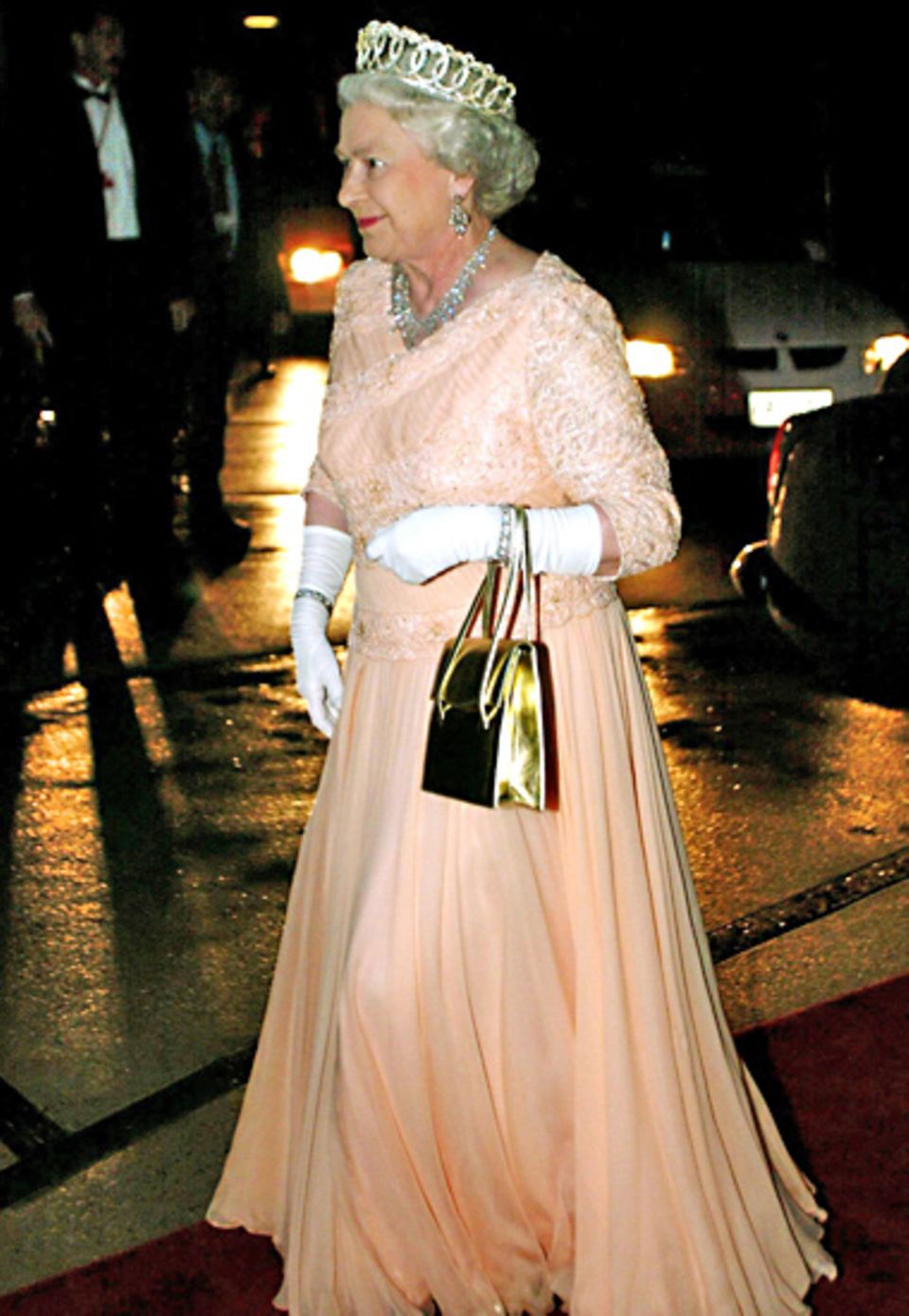 Fashion-Looks: Der Style von Queen Elizabeth | GALA.de