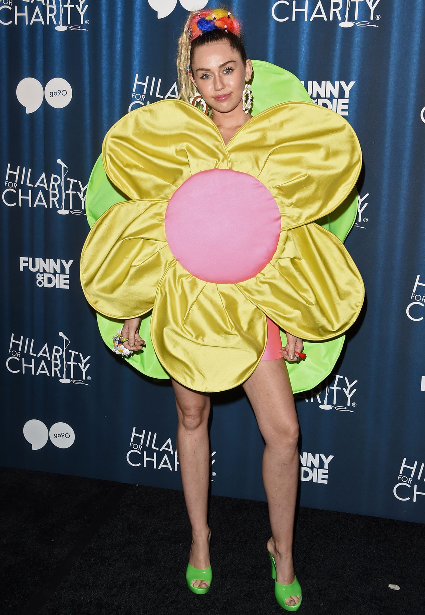 Die schlimmsten Outfits von Miley Cyrus | GALA.de