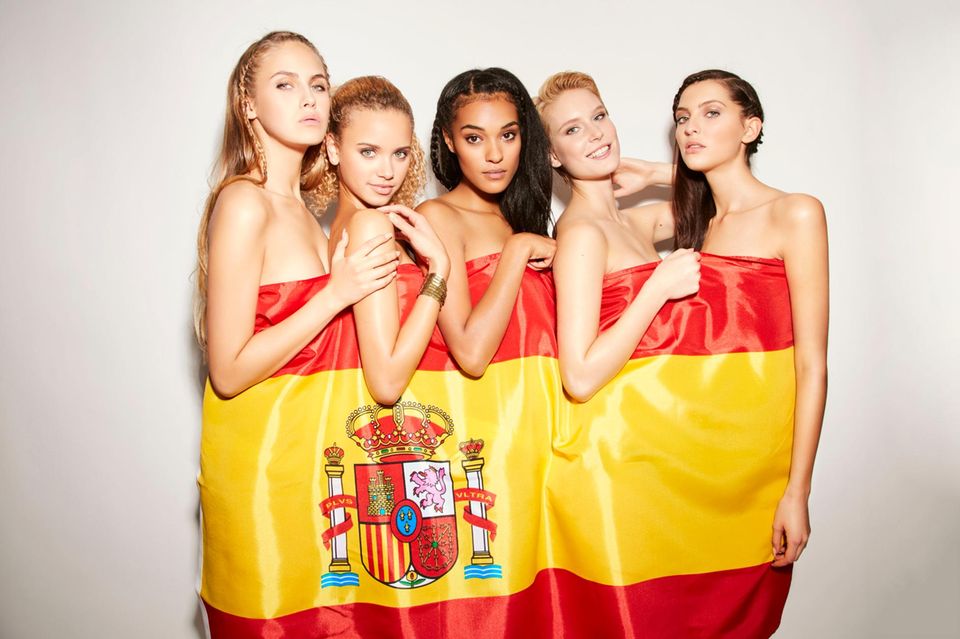 GNTM 2016: Alle Bilder zur 11. Staffel | GALA.de