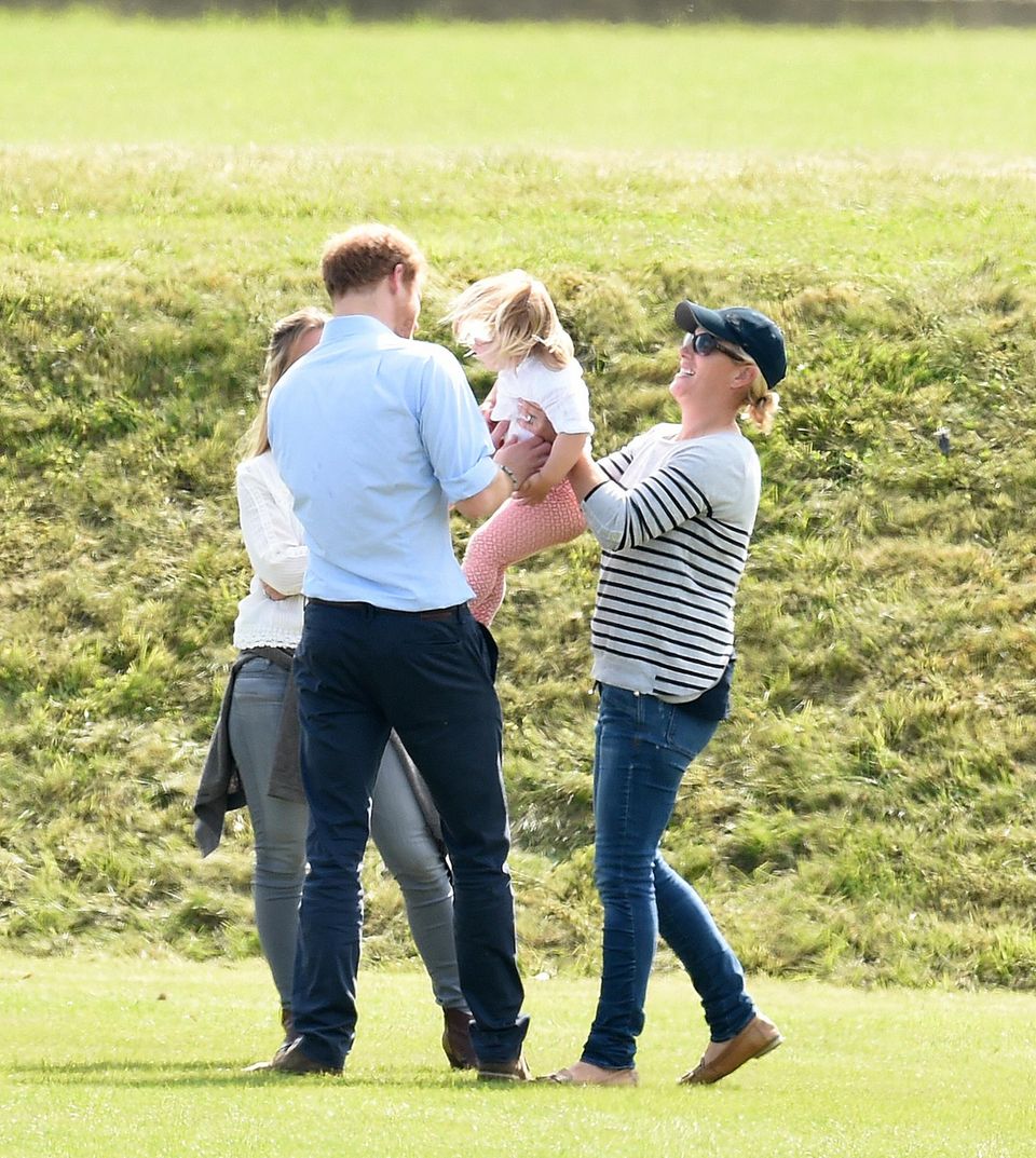 Mia Grace Tindall: Riesenspaß beim Poloturnier | GALA.de