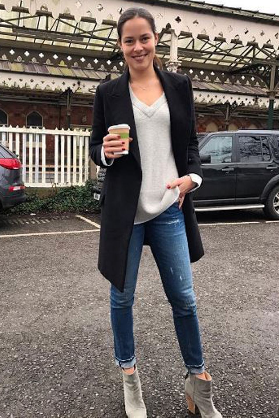Fashion-Looks: Ana Ivanović - Tennis-Star und Fashionista | GALA.de