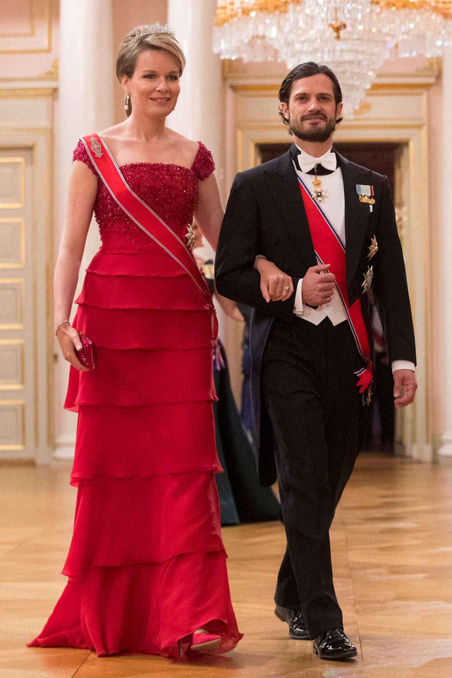 Harald + Sonja: Die Luxus-Looks des royalen Mega-Events | GALA.de