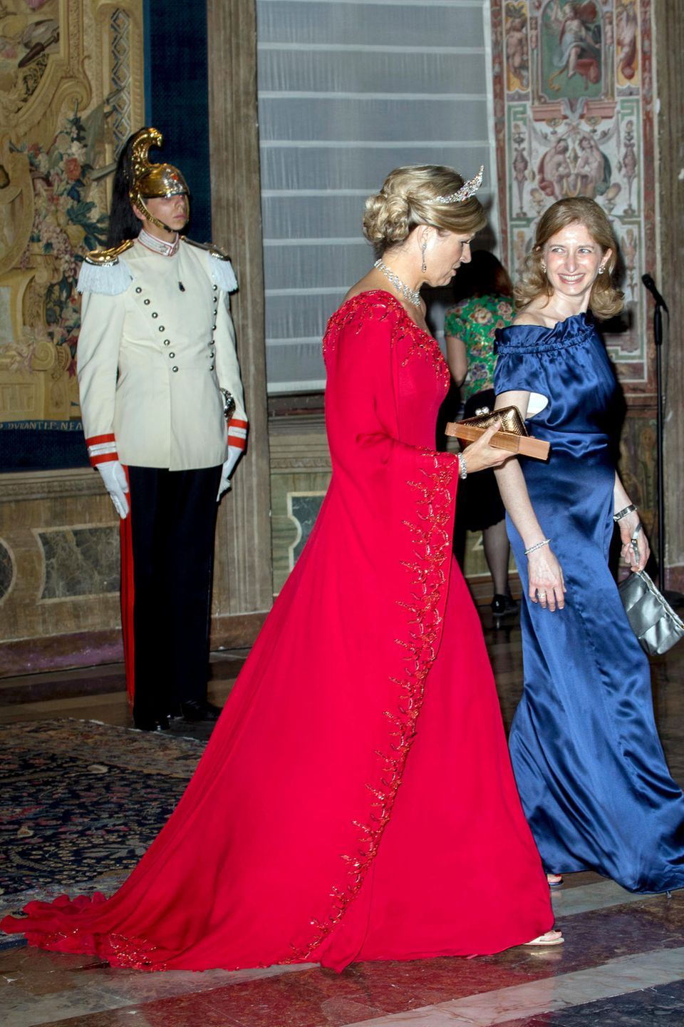 Kleider: Rot wie die Liebe | GALA.de