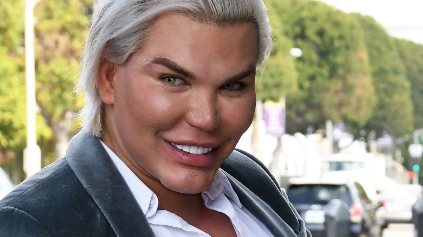 Promi Big Brother UK: Briten-Ken Rodrigo Alves fliegt aus der Show ...