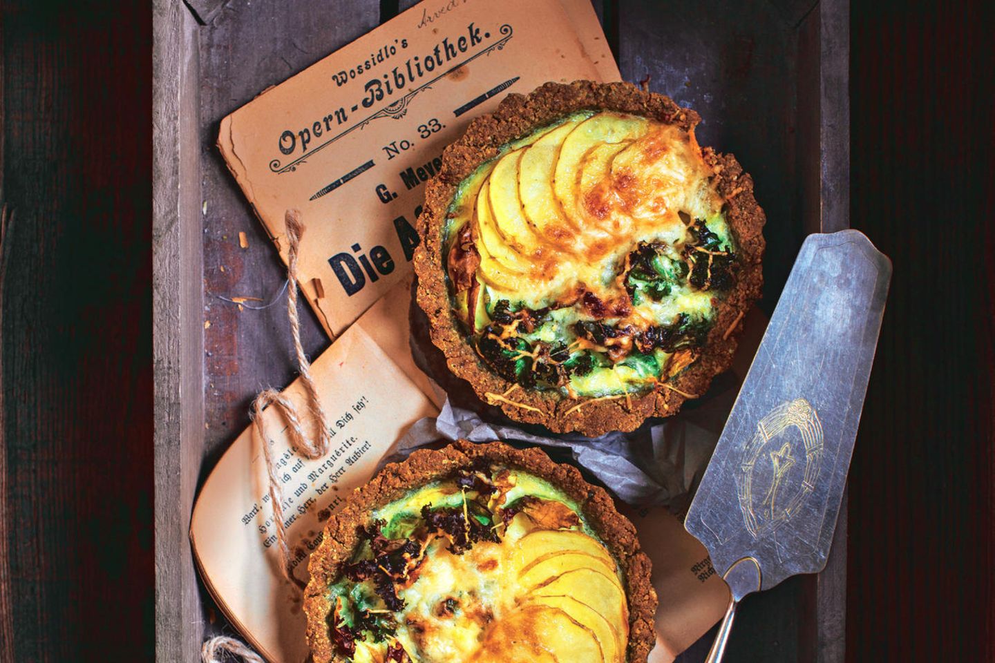 Quiches mit Kohl und Gruyère: Würziger Winter | GALA.de