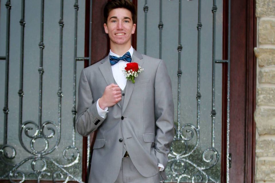 Bei Tinder abgelehnt: Er schreibt jeder Claudia an seiner Uni | GALA.de