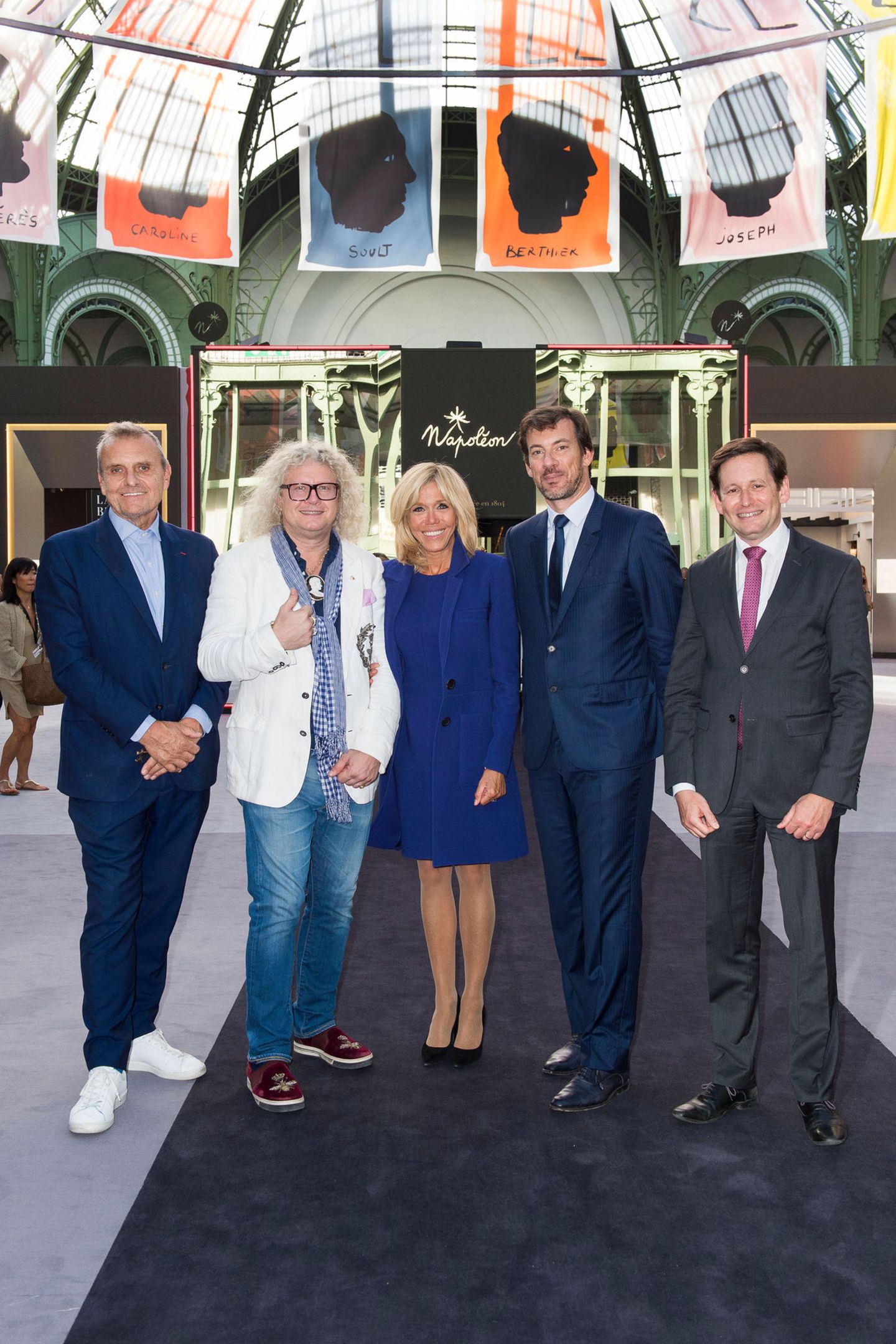 Brigitte Macron - Starporträt, News, Bilder | GALA.de