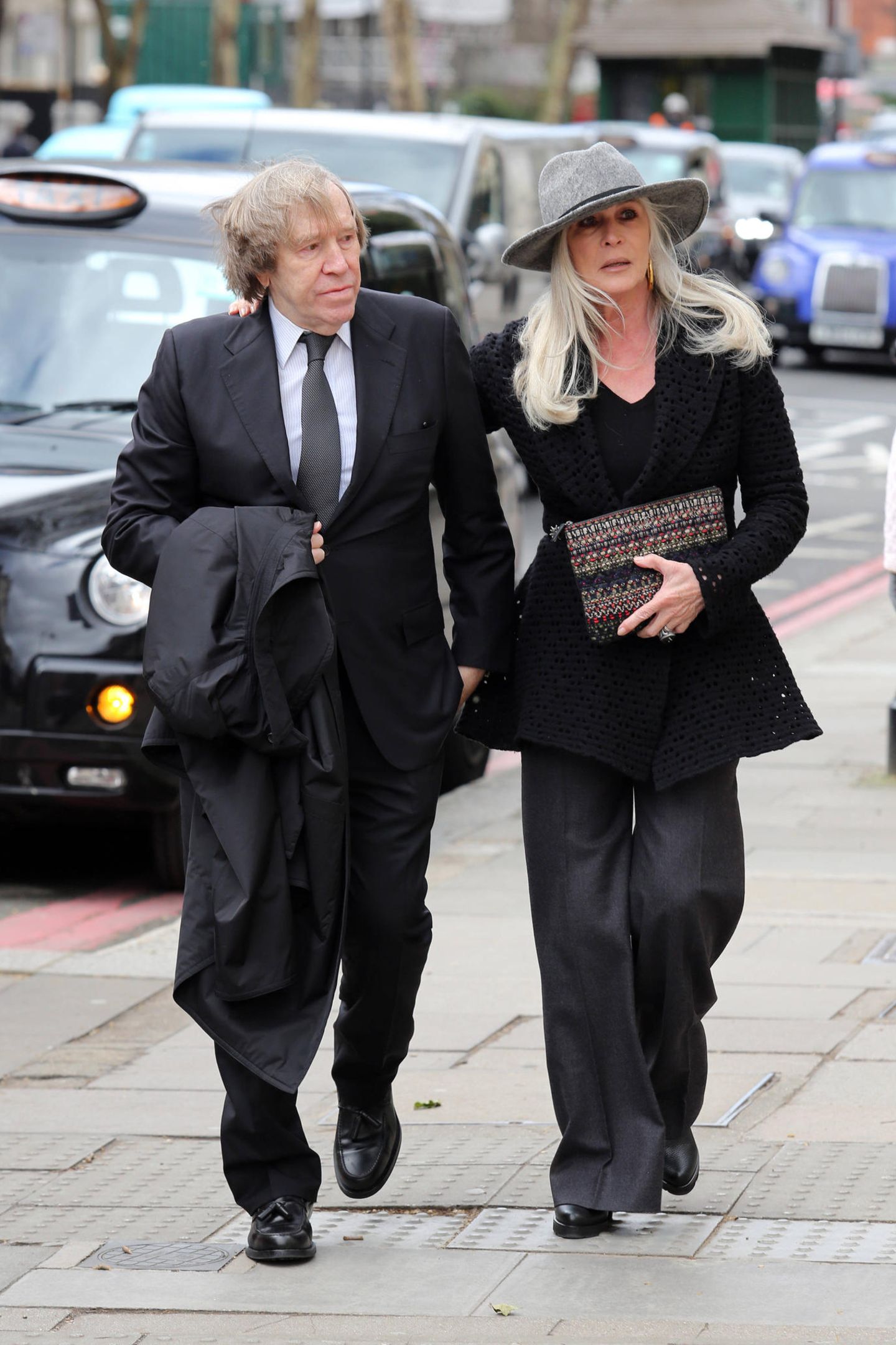 Maya von Schönburg-Glauchau: Trauerfeier für Schwester von Gloria von ...