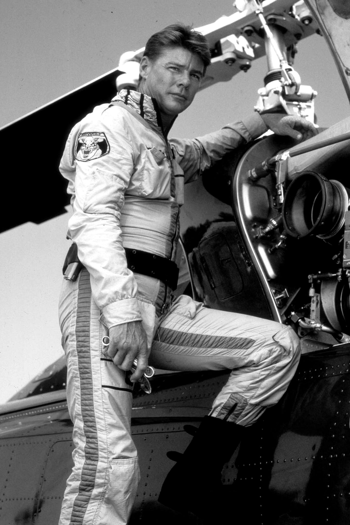 Jan Michael Vincent Airwolf 0000017d 974d D268 Af7d B7cf4731000f
