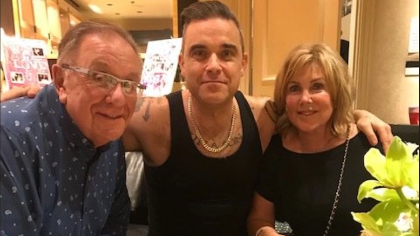 Robbie Williams: Erstes Familienfoto seit 45 Jahren | GALA.de