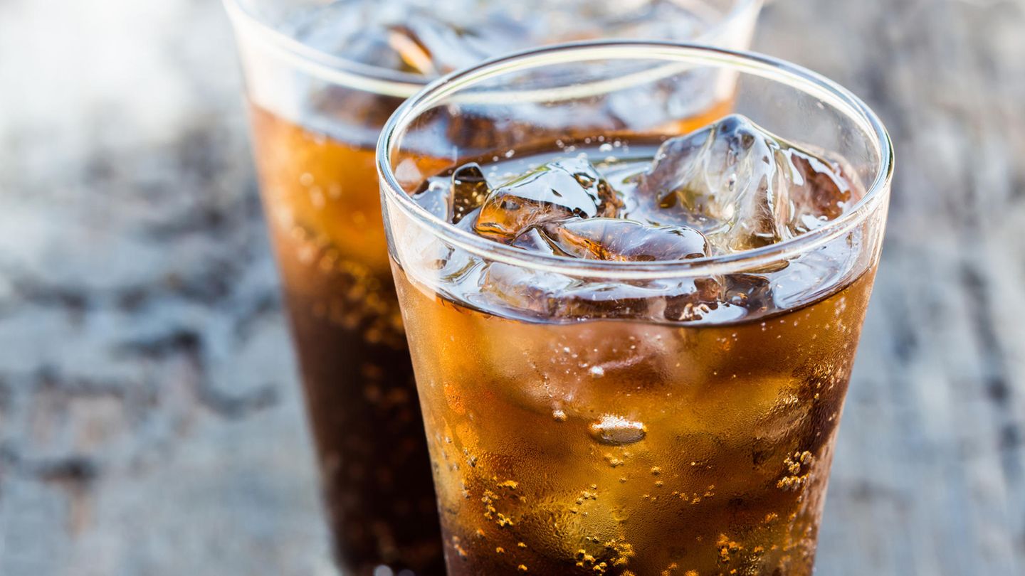 Cola selber machen: Die besten Tipps für eine Original Cola | GALA.de