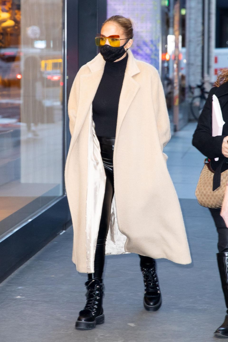 Fashion-Looks: Der Style von Jennifer Lopez | GALA.de