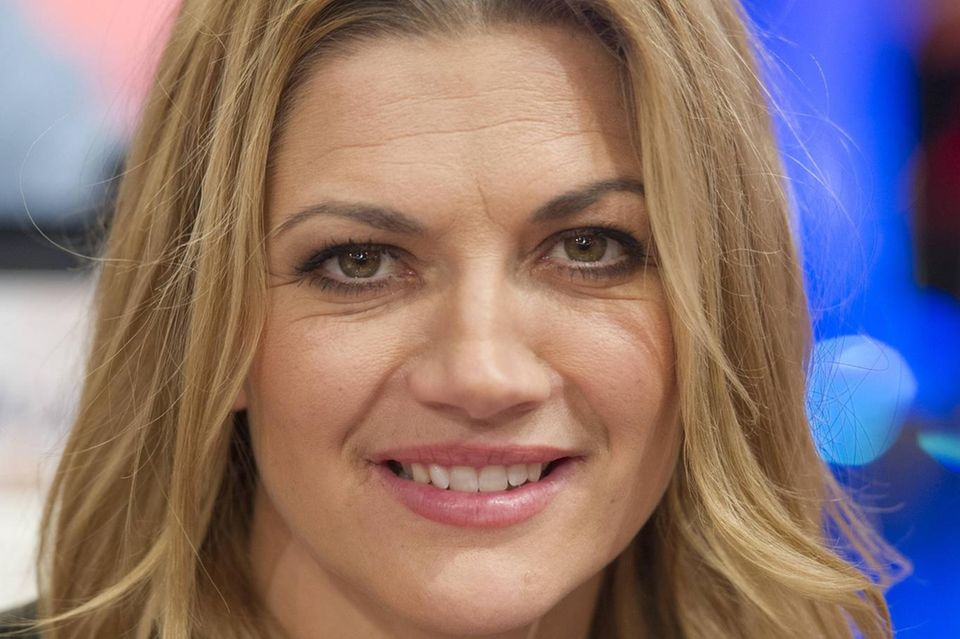 Nina Bott - Starporträt, News, Bilder | GALA.de