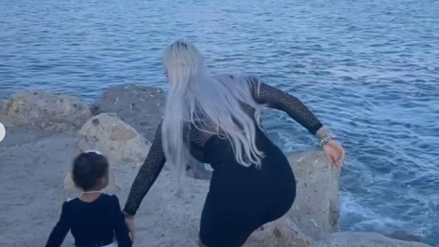 Sophia Vegas: Brenzliger Moment mit Tochter Amanda | GALA.de