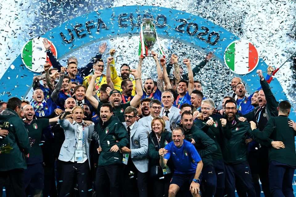 EM 2021: Die schönsten Bilder der Fußball-Stars | GALA.de