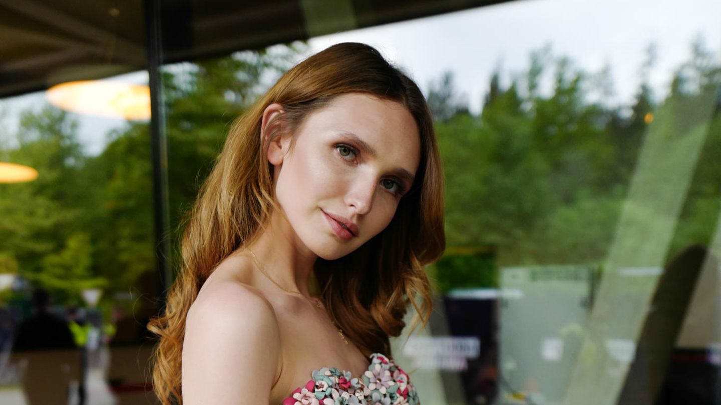 Anna Wilken ist schwanger: Deshalb legt sie eine Social-Media-Pause ein | GALA.de