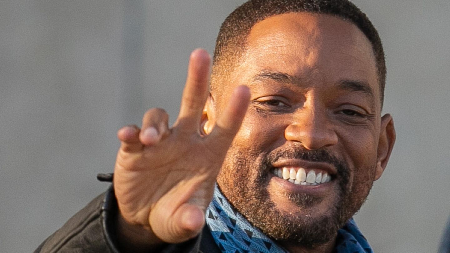 Will Smith: Wahnwitzige Kletterpartie auf höchstem Gebäude der Welt ...