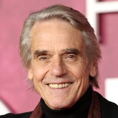 Charlotte Rampling - Starporträt, News, Bilder | GALA.de