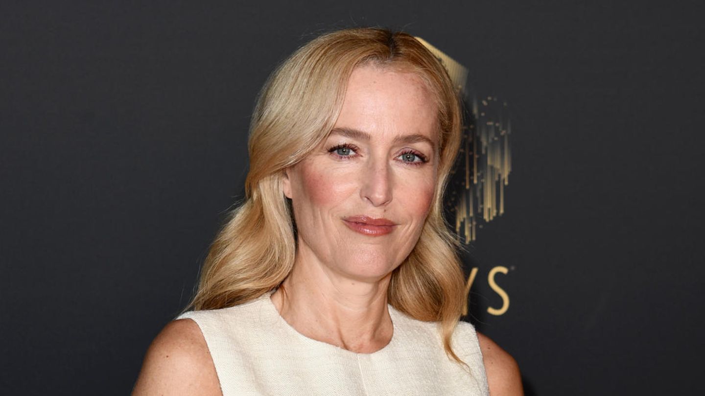 Gillian Anderson - Starporträt, News, Bilder | GALA.de