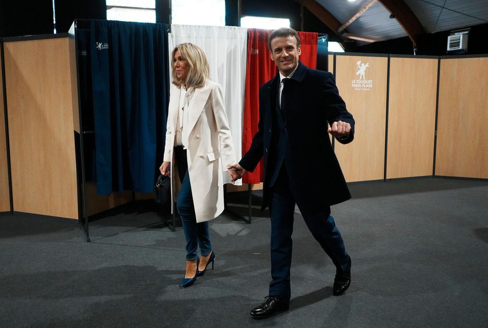 Brigitte Macron: Hier beweist sie ihr Gespür für modische Diplomatie ...