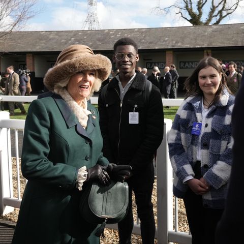 Royals: Meghan, Harry, William + Kate gratulieren zur Hochzeit | GALA.de