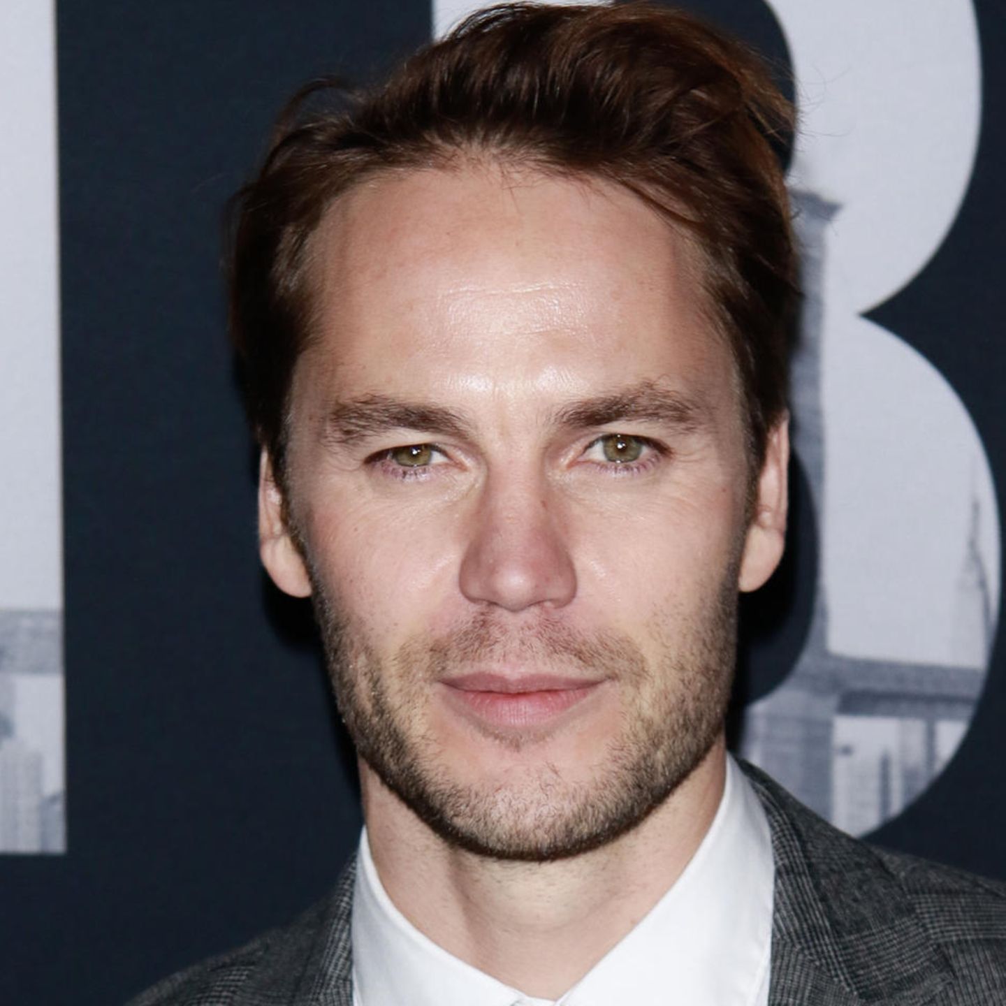 Taylor Kitsch Pakten