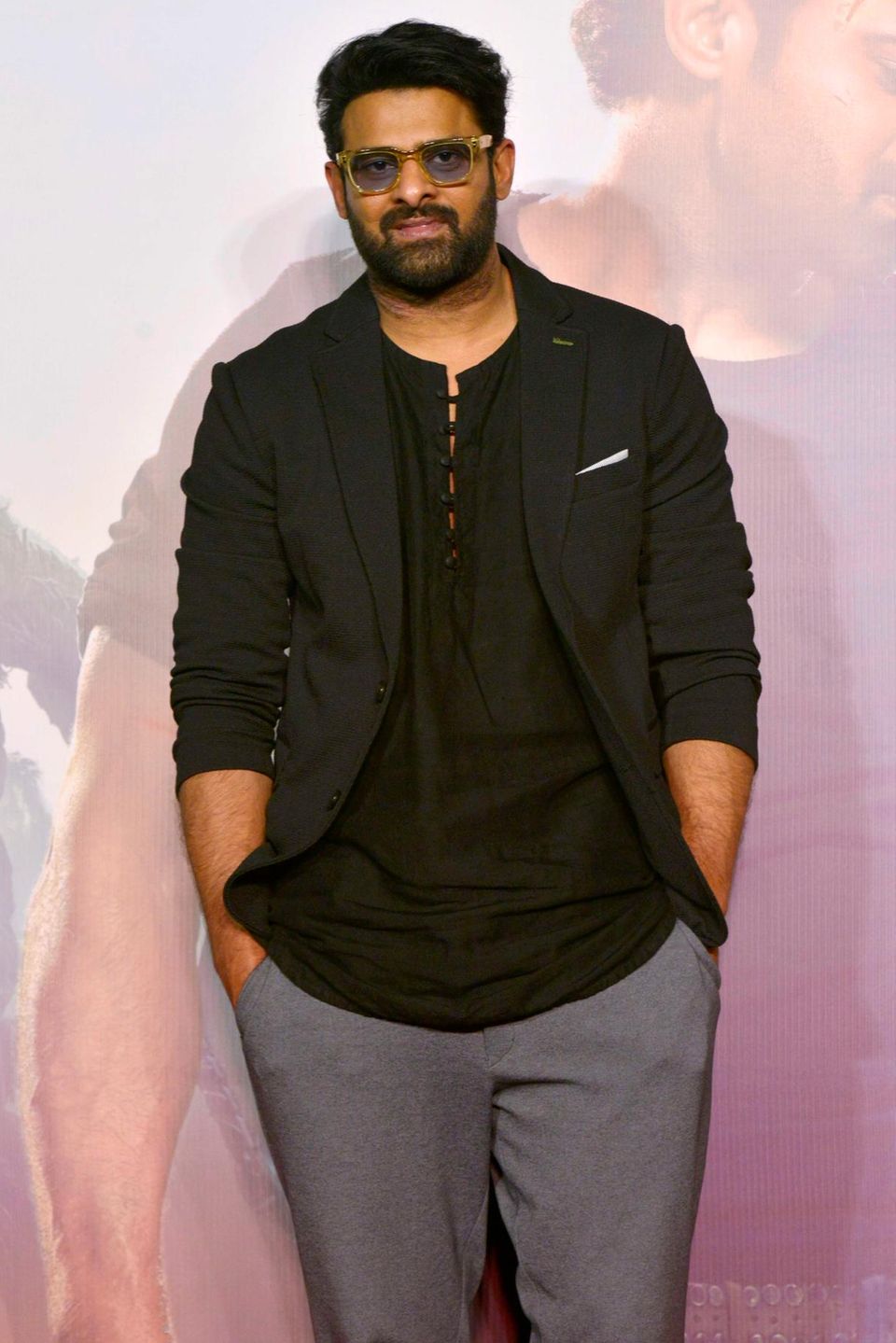 Prabhas - Starporträt, News, Bilder | GALA.de