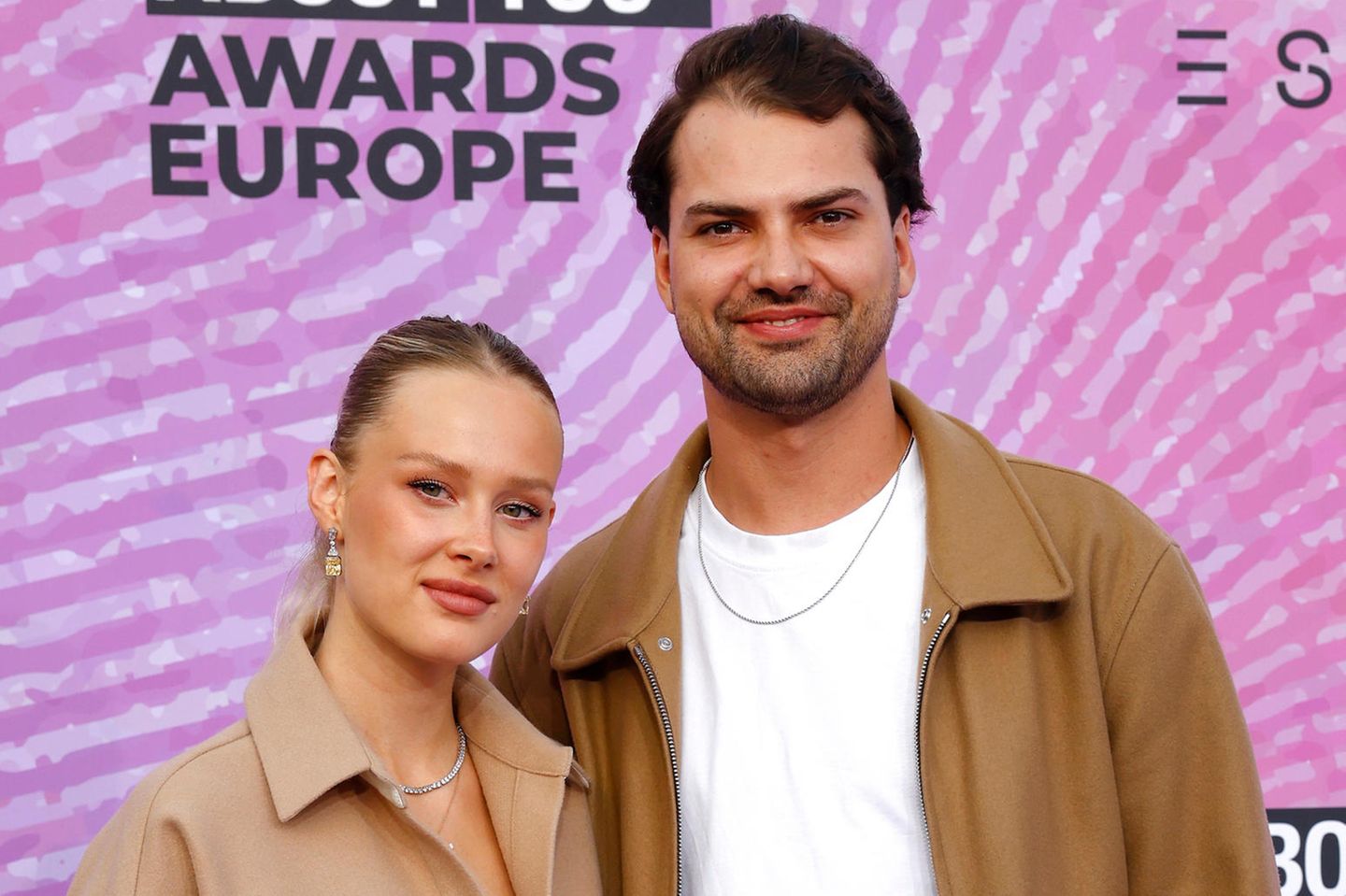 Laura Marie Geissler + Jimi Blue Ochsenknecht: Im süßen Partnerlook bei ...