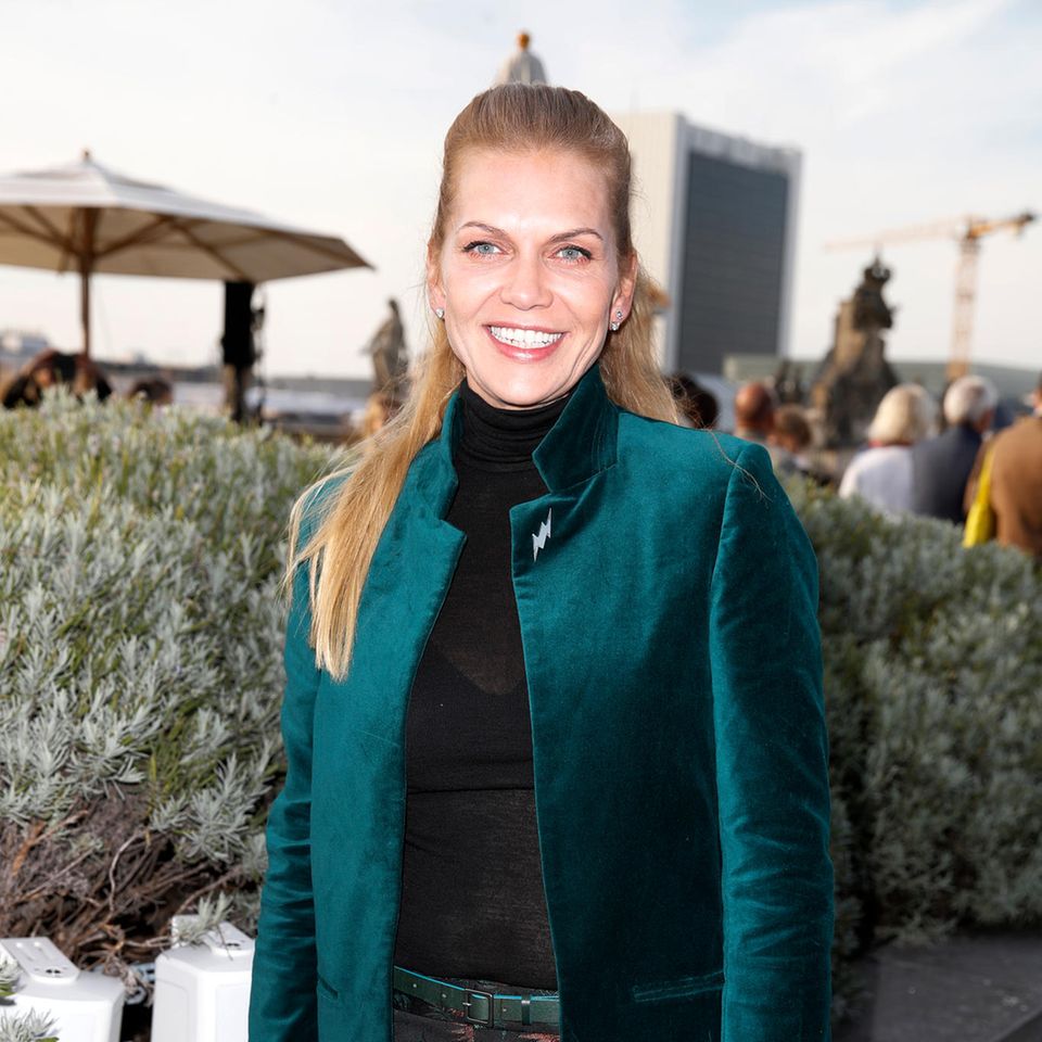 Anna Loos - Starporträt, News, Bilder | GALA.de