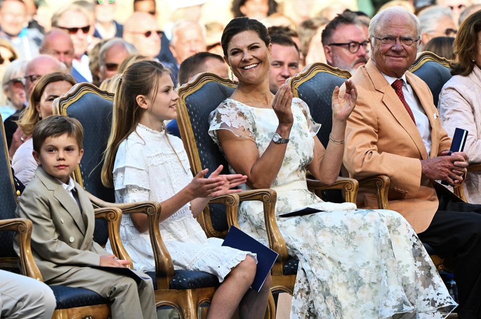 Prinzessin Victoria: Die schönsten Fotos vom Victoriatag 2022 | GALA.de