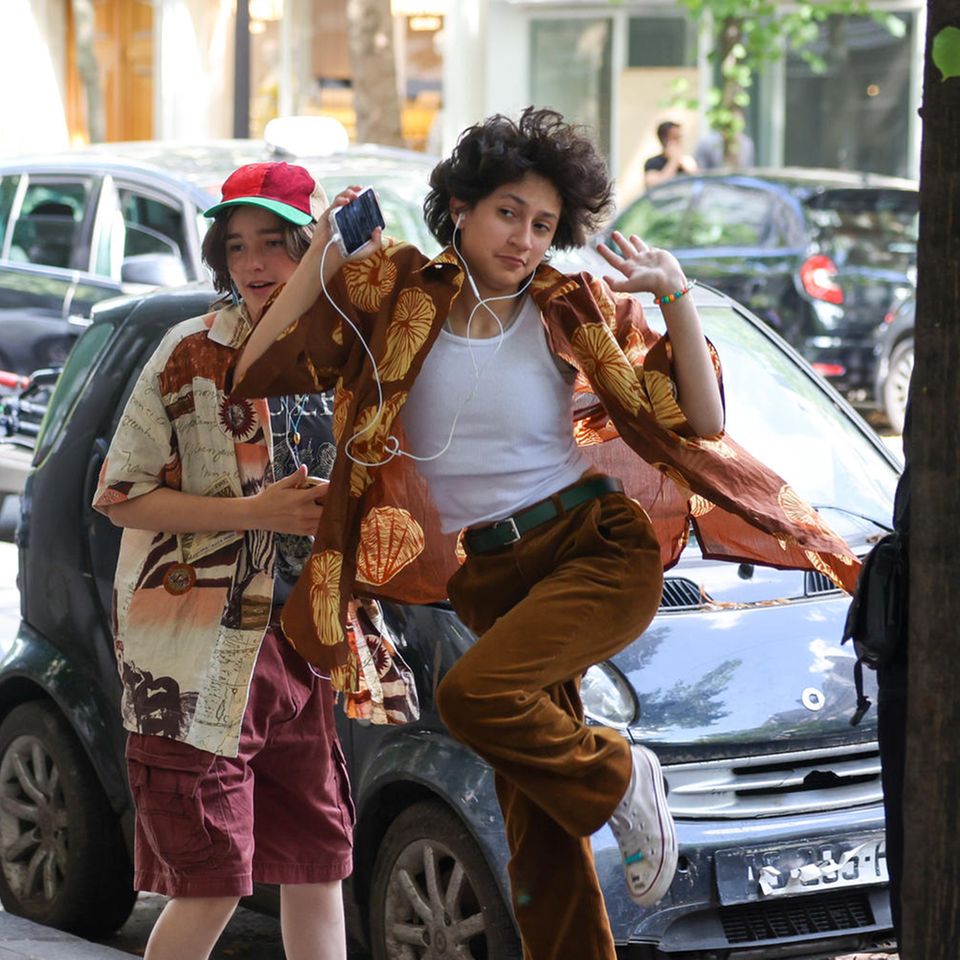 Herzogin Catherine: Sie versinkt mit Absätzen im Gras | GALA.de