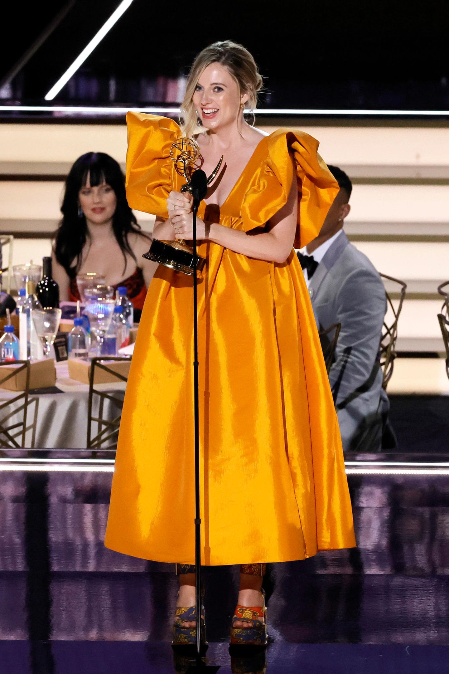 Emmys 2022: Die schönsten Looks der Verleihung | GALA.de