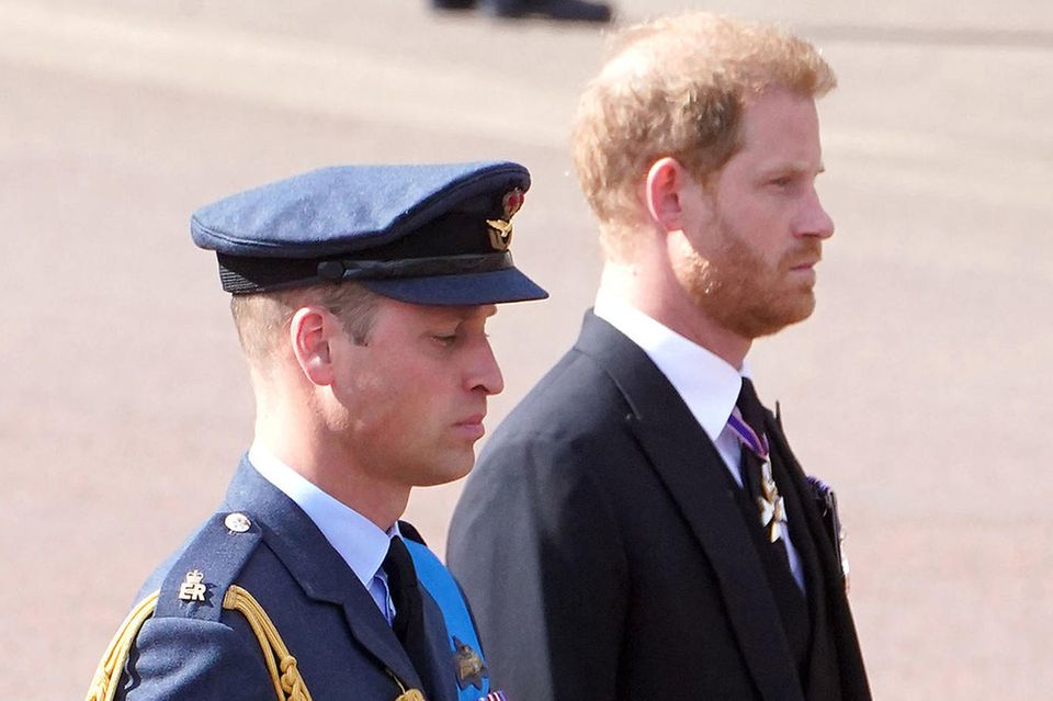 Prinz William: Seite an Seite mit Harry auch bei der Beisetzung für die ...