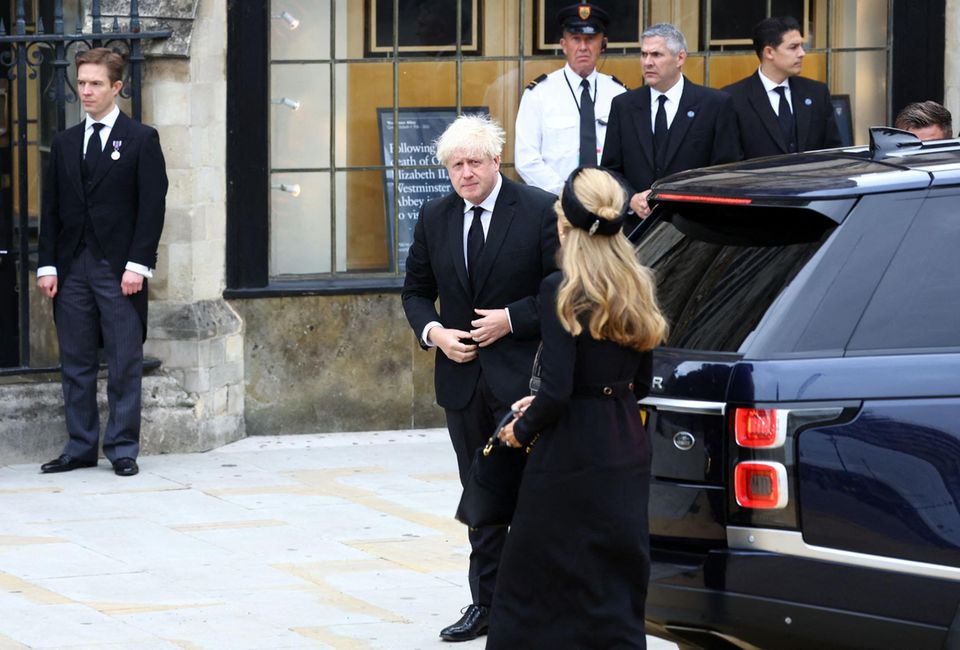 Queen Elizabeth (†): Die Bilder der Beerdigung | GALA.de