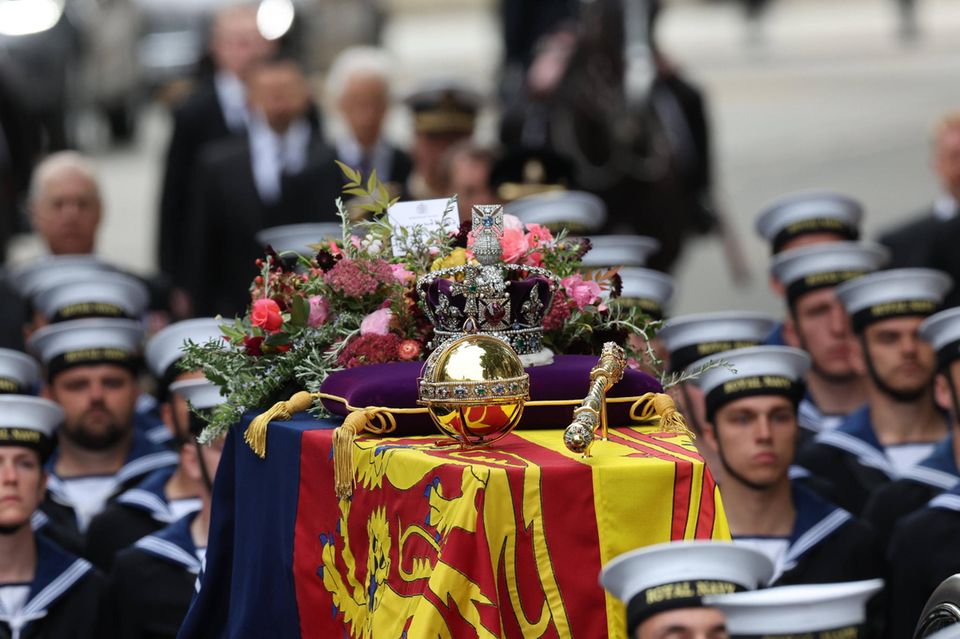 Queen Elizabeth (†): Die Bilder der Beerdigung | GALA.de