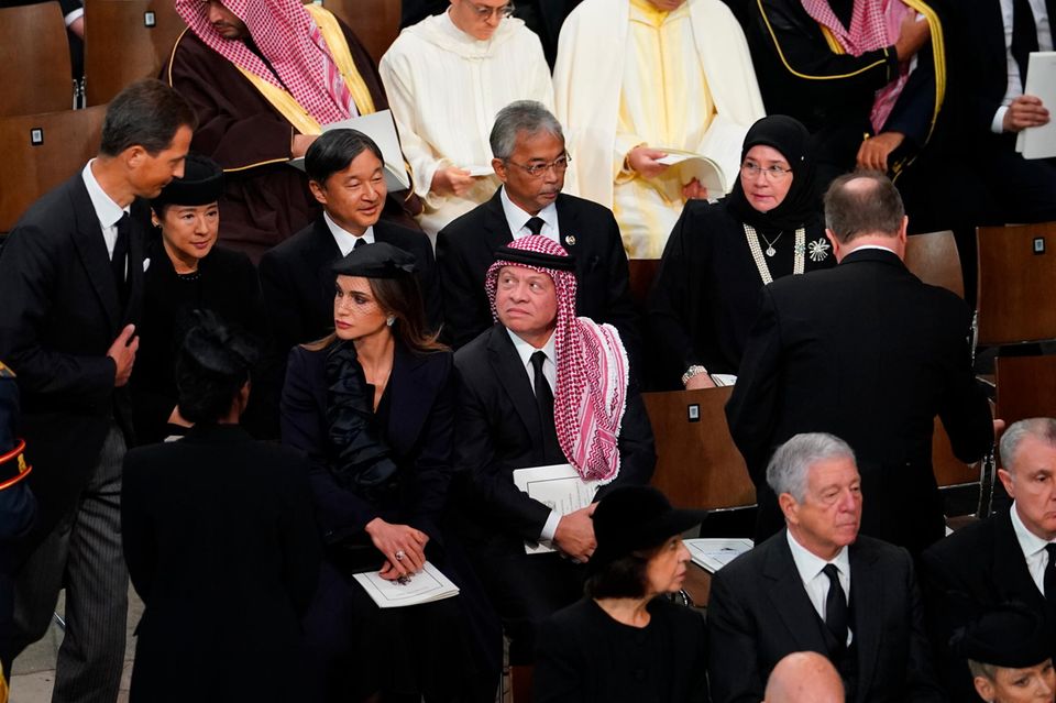 Queen Elizabeth (†): Die Bilder der Beerdigung | GALA.de
