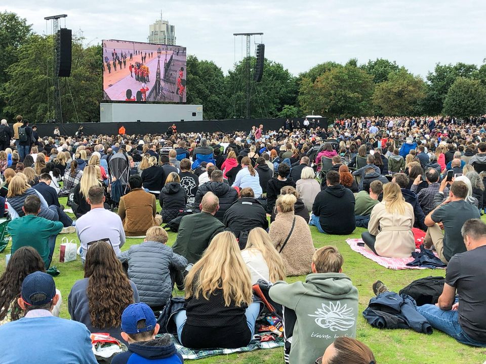 Queen Elizabeth (†): Die Bilder der Beerdigung | GALA.de
