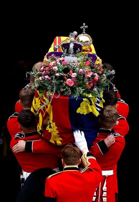 Queen Elizabeth (†): Die Bilder der Beerdigung | GALA.de