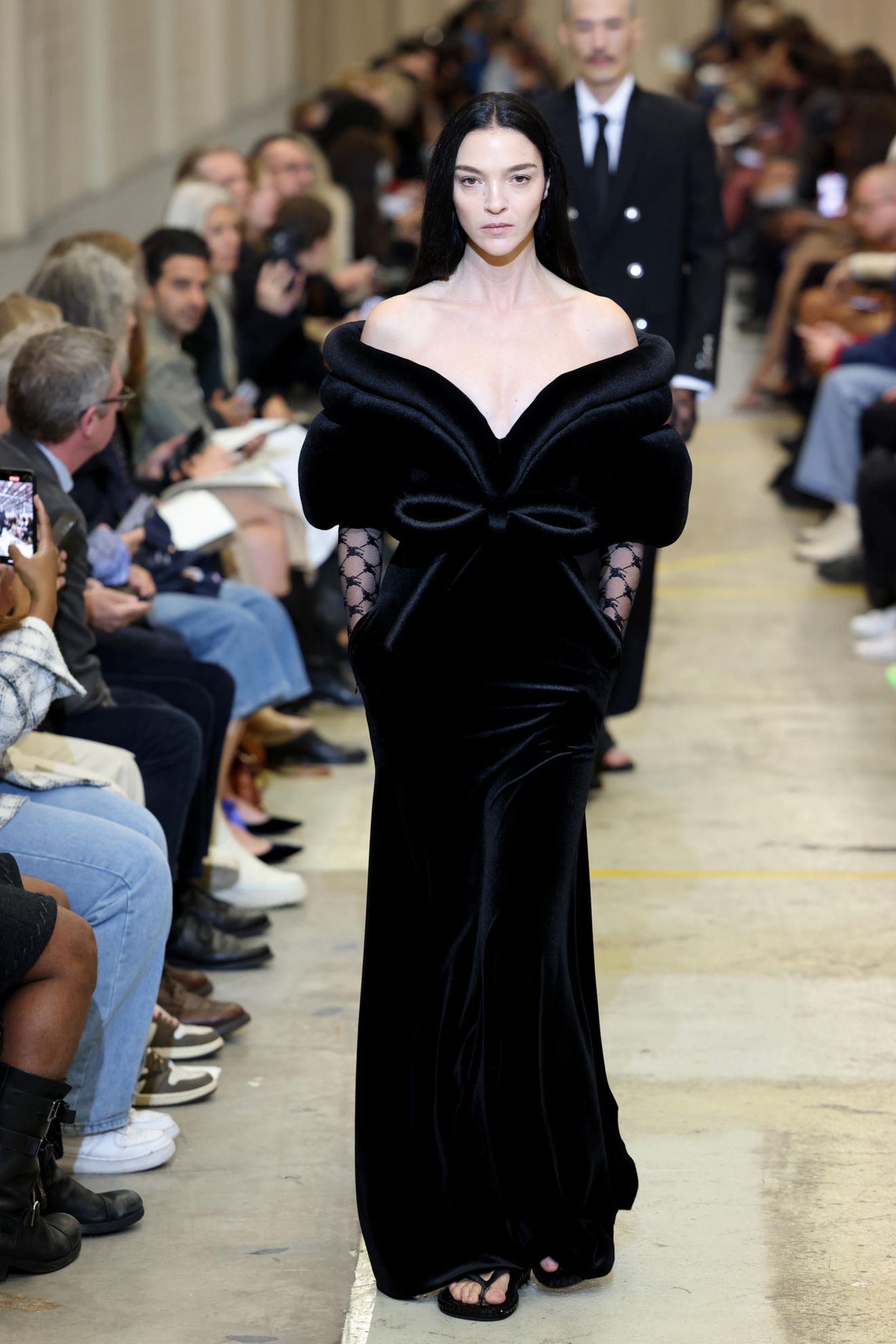 London Fashion Week: Die besten Looks und Styles direkt vom Laufsteg ...