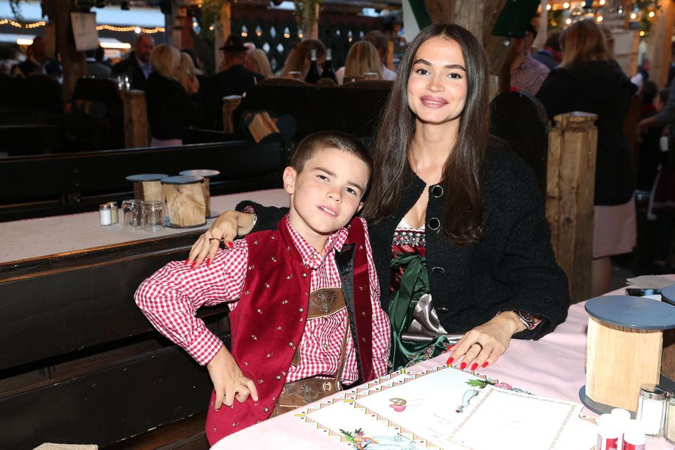 Lothar Matthäus: Ex Anastasia zeigt sich mit gemeinsamem Sohn auf dem ...